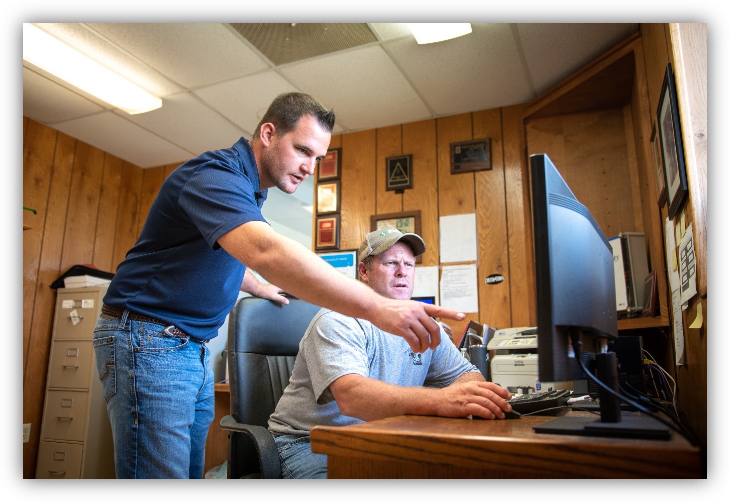 CowManager Specialist of the Year awards go to Yager and Klevgard